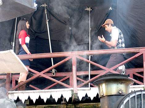 ileana`s "Barfee" on location Stills - M9.news