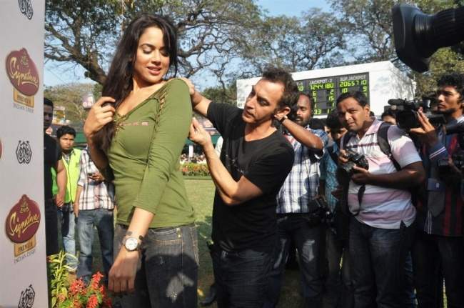 Sameera's live design@McDowell Signature Premier Indian - M9.news
