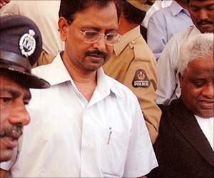 Satyam-Maytas enigmatic Journey, Back to Jail - M9.news