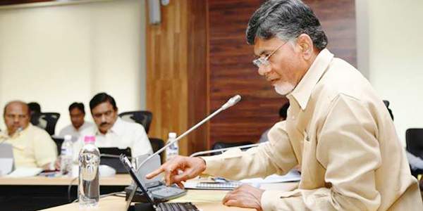 Naidu's splurges 100 Crore on tablets - M9.news
