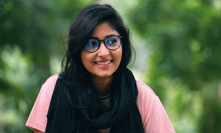 KGF Young Mom 'Archana Jois' Setting New Decent Trend
