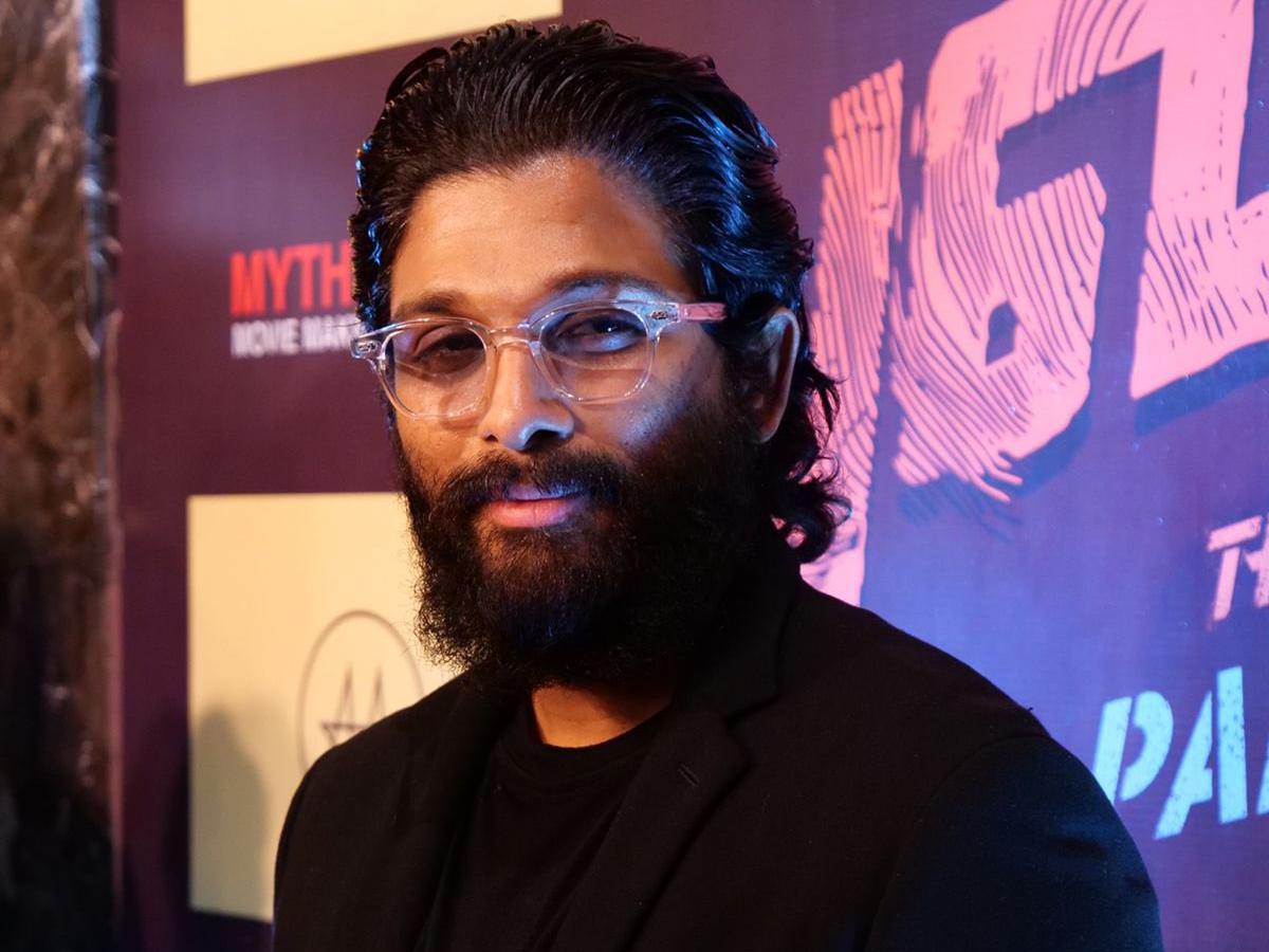 Pushpa: Allu Arjun Had One Assistant Only To Take His Pics