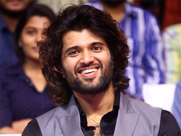 Vijay Deverakonda To Get Military Cut