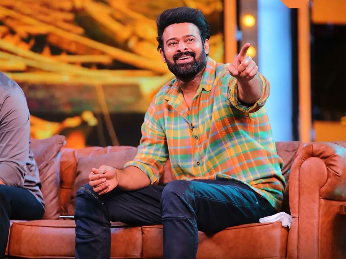Fans Emotional After Seeing Vintage Prabhas Back