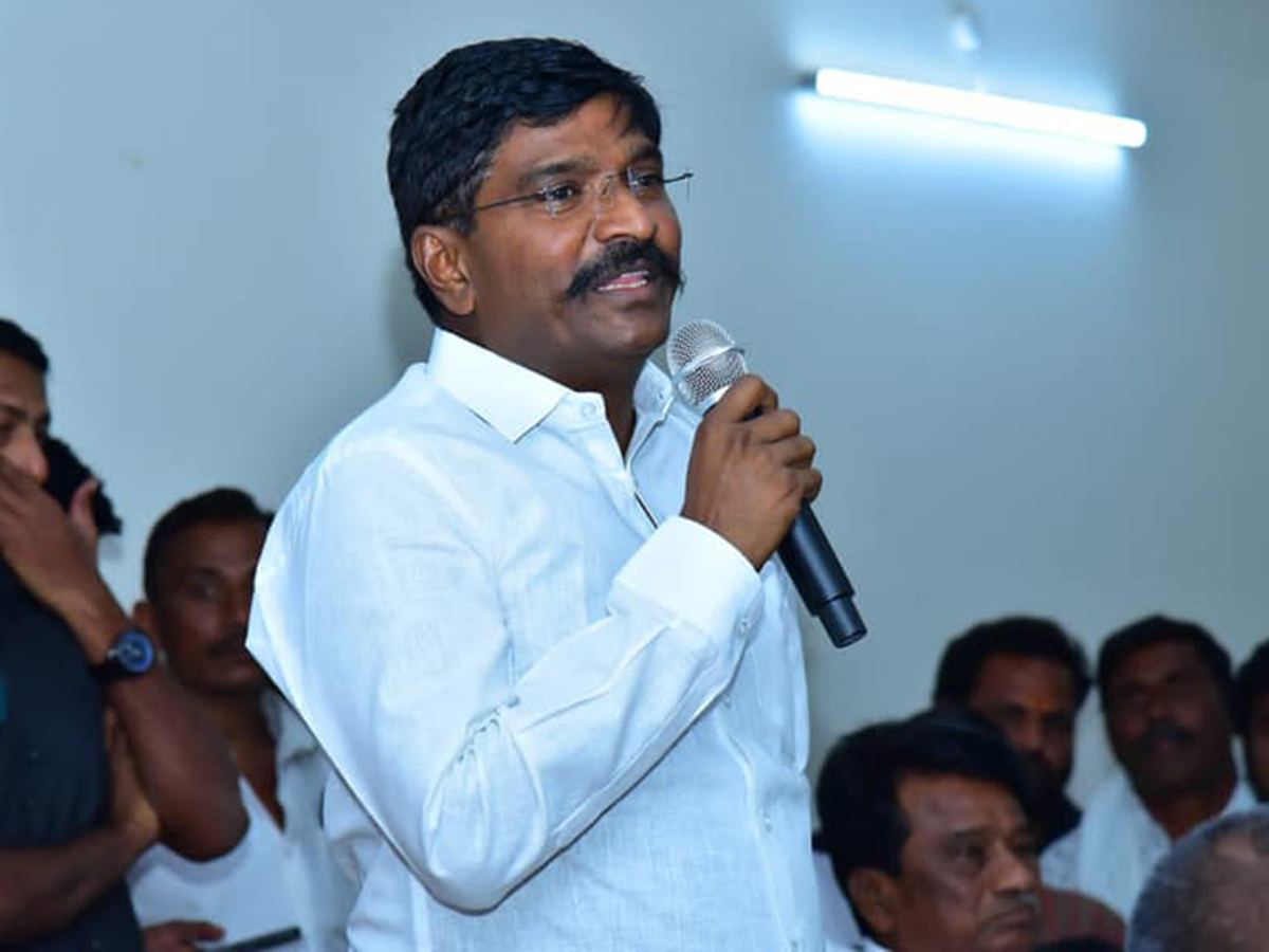YSRCP MP Talari Rangaiah Eyeing Minister Seat In Anantapur?