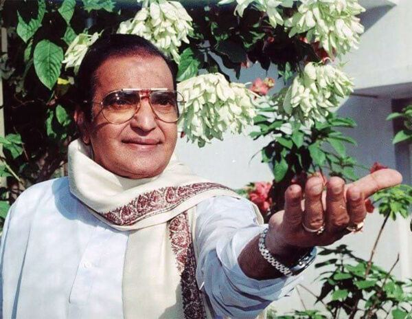 ఎన్టీఆర్ - మూడక్షరాల సమ్మోహనం