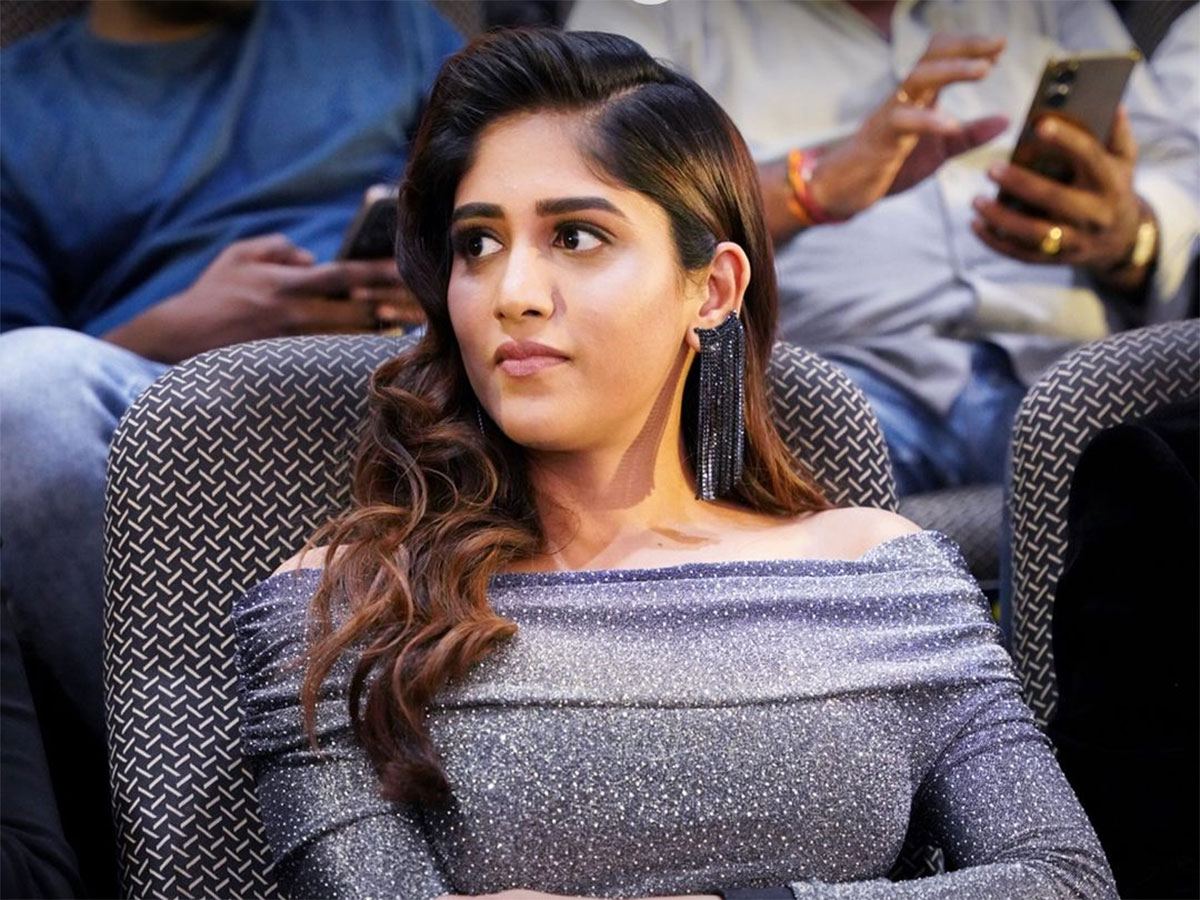 Telugu Heroine Chandini Chowdary Searching Caste Players In IPL?