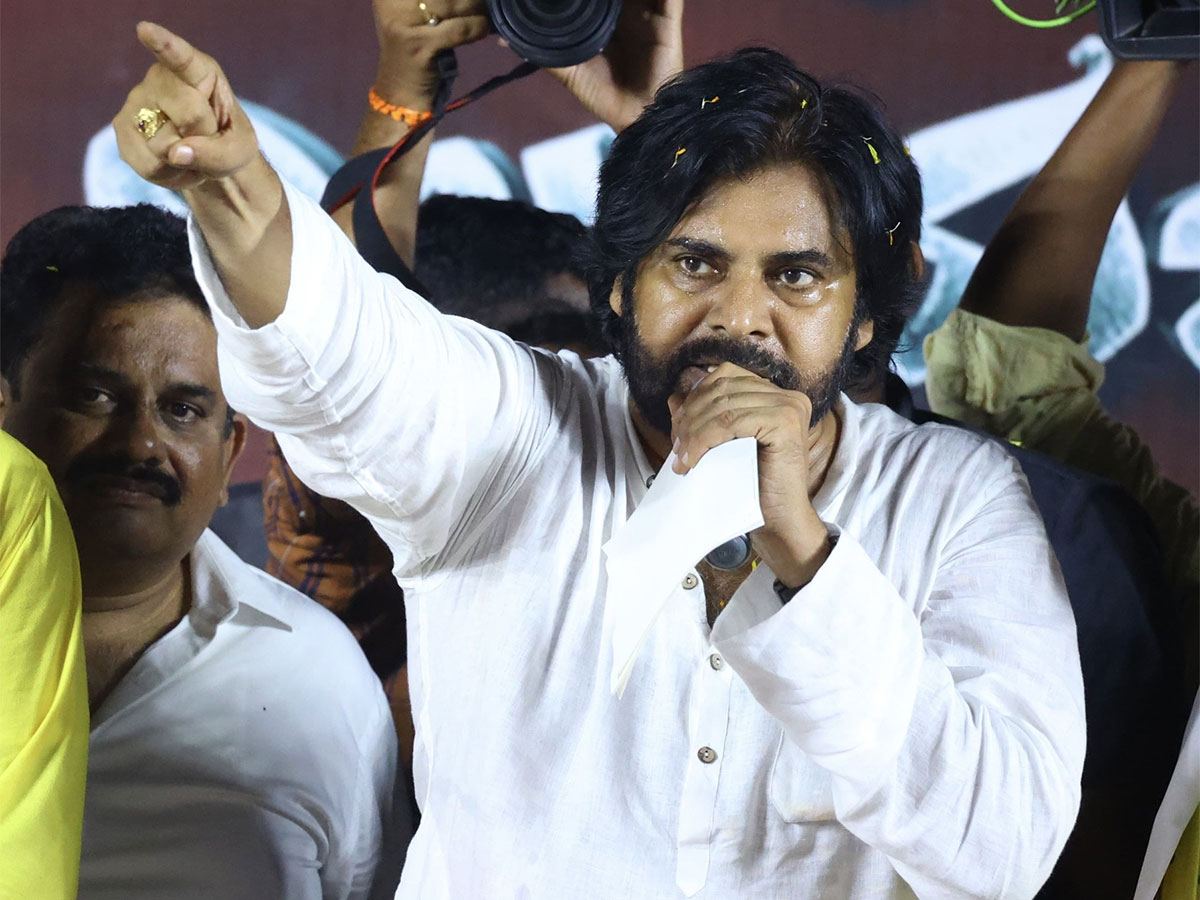 Pawan Kalyan Warns Mithun Reddy