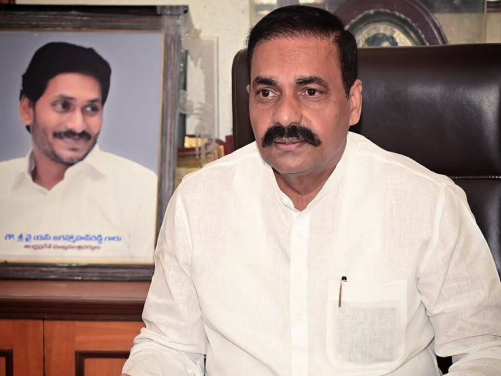 Police Arrest ex YSRCP Minister Kakani Govardhan Reddy