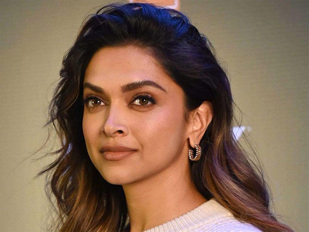 Deepika Padukone Gets Taste Of Telugu Twitter Yuvatha!