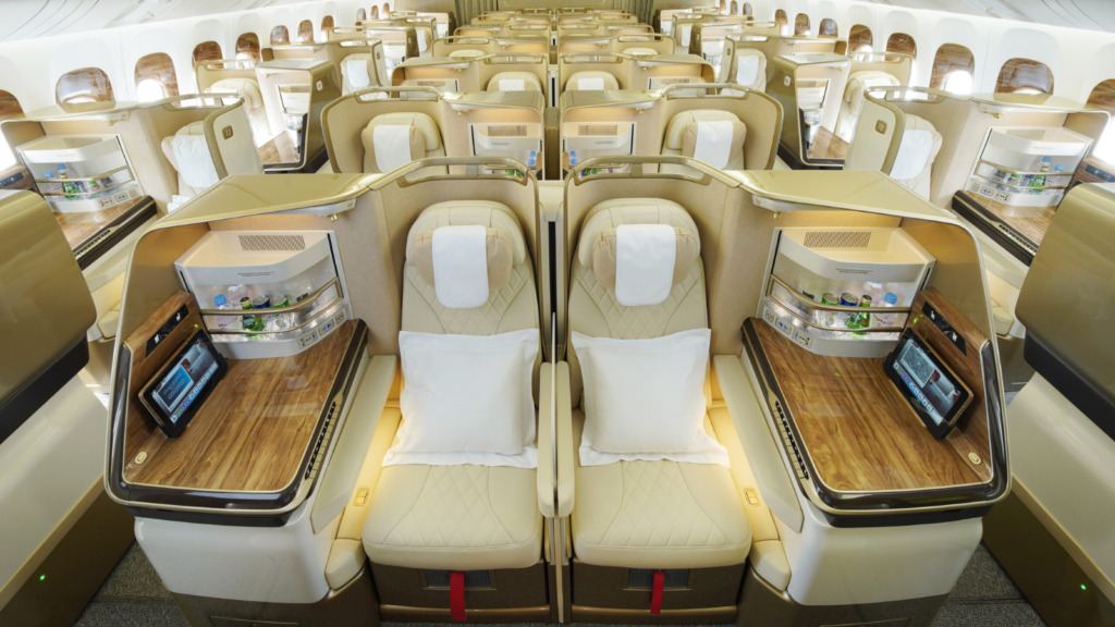 Emirates revamps 777 business class with new layout