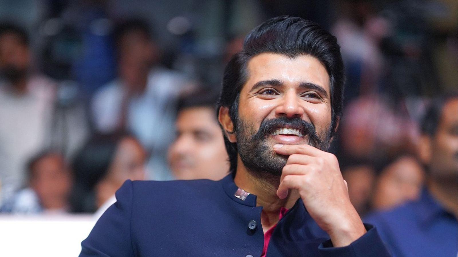 Vijay Deverakonda and the Trap of False Praise
