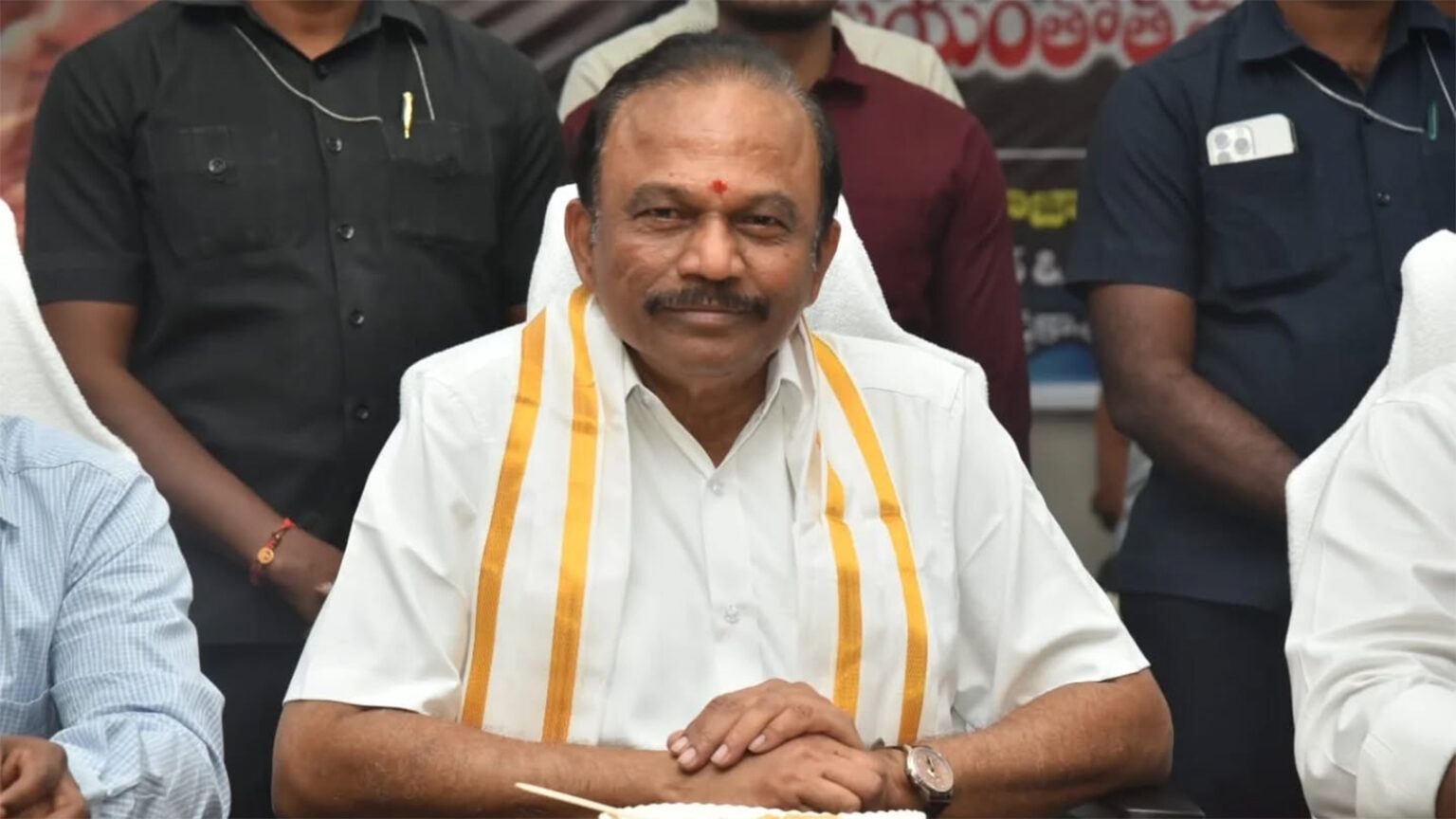 Magunta Srinivasulu Reddy to Retire, Son to Contest Next Elections