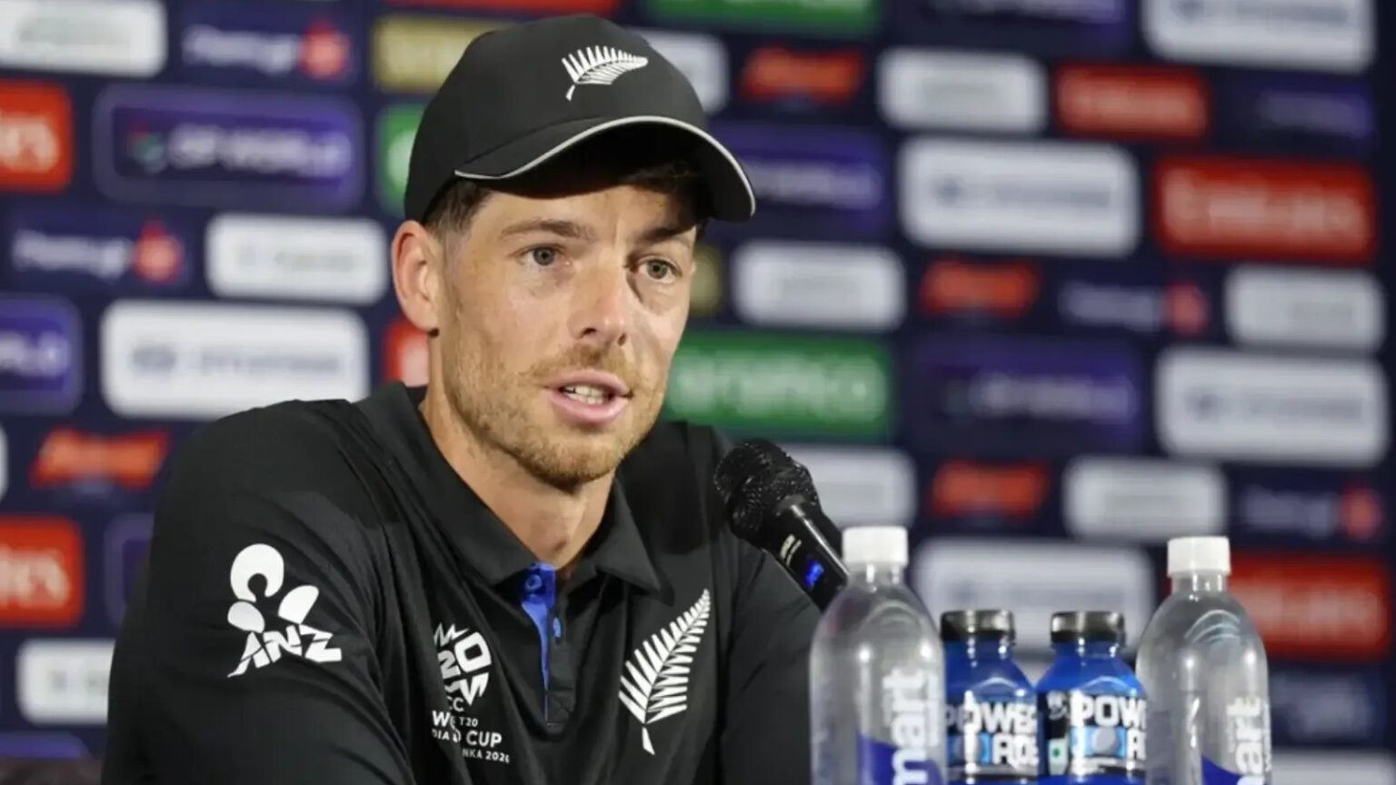 Mitchell Santner Reacts After NZ Lose T20 WC Final