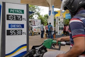 Fuel Price Hike India: ₹3 Petrol, Diesel Shock Amid Oil Crisis