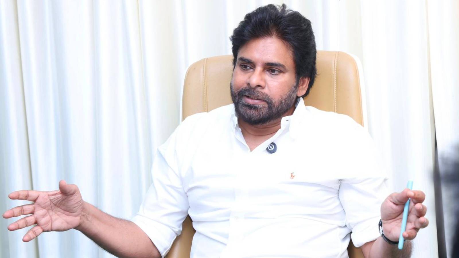 Why Is Pawan Kalyan at the Centre of Telangana Politics?